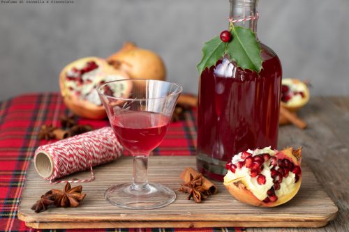 Liquore al melograno | Profumo di Cannella e Cioccolato