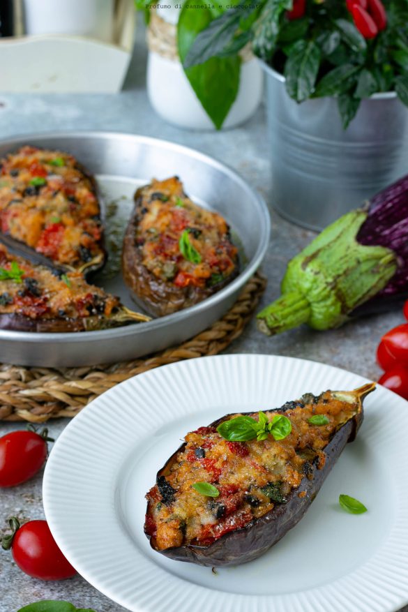 Melanzane ripiene al forno | Profumo di Cannella e Cioccolato